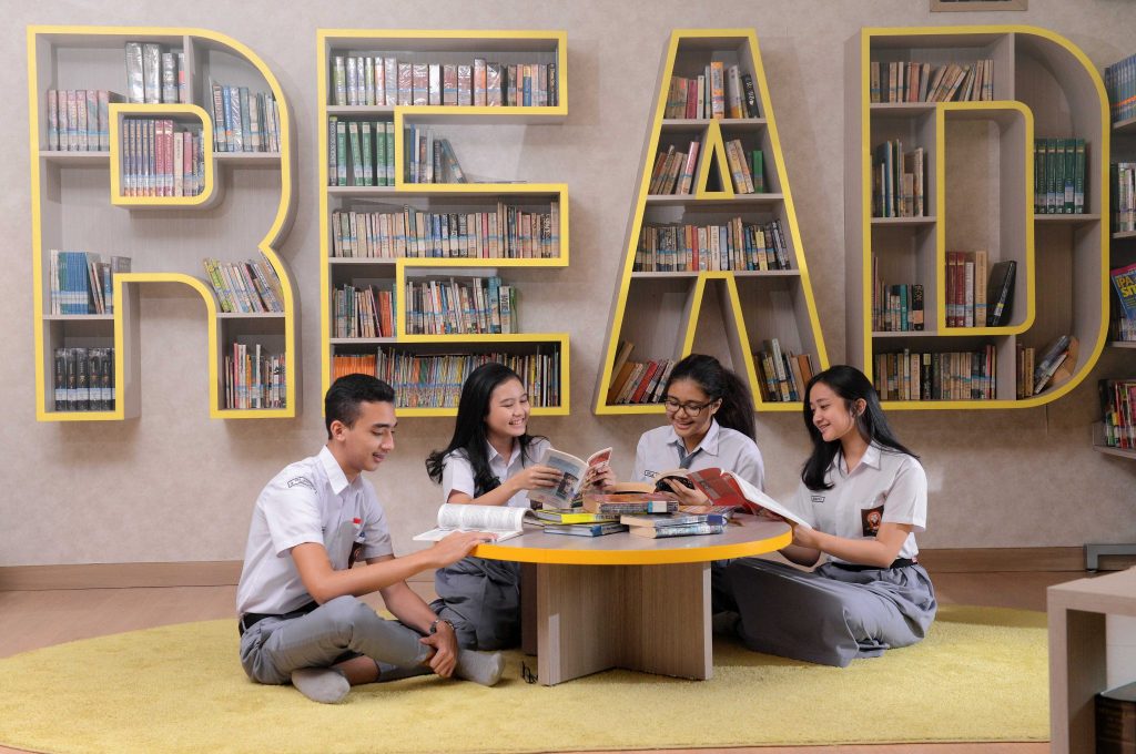 Perpus – Labschool UNJ