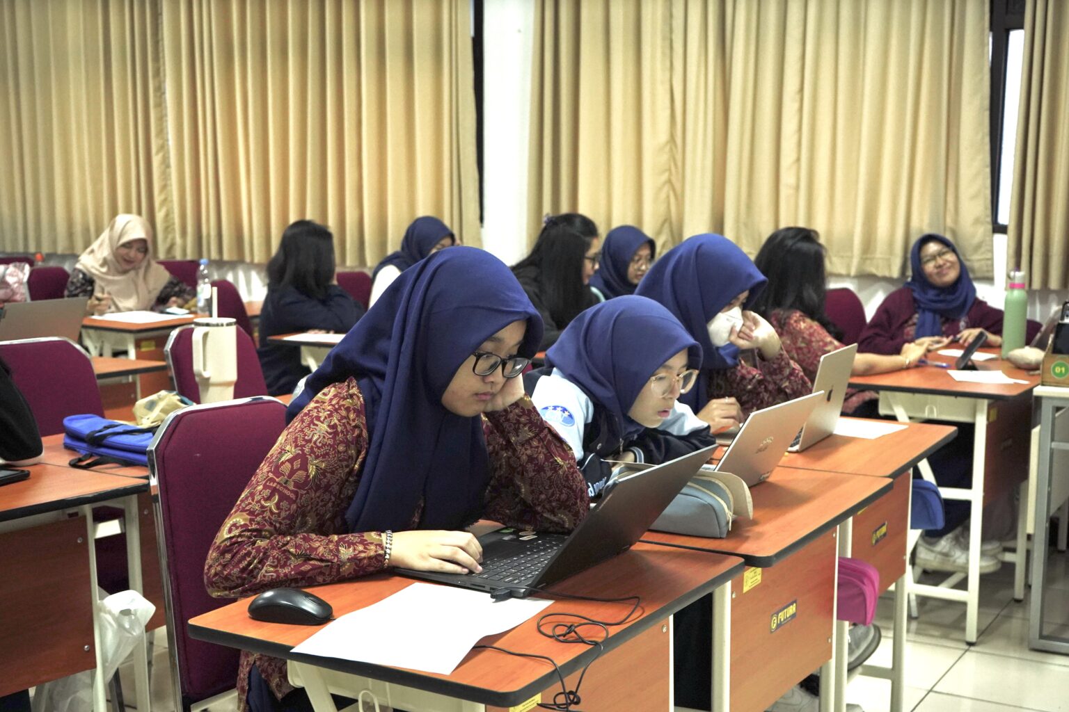 Labschool Ciracas Siap Menjadi Pusat Pendidikan Unggul tahun 2025 ...