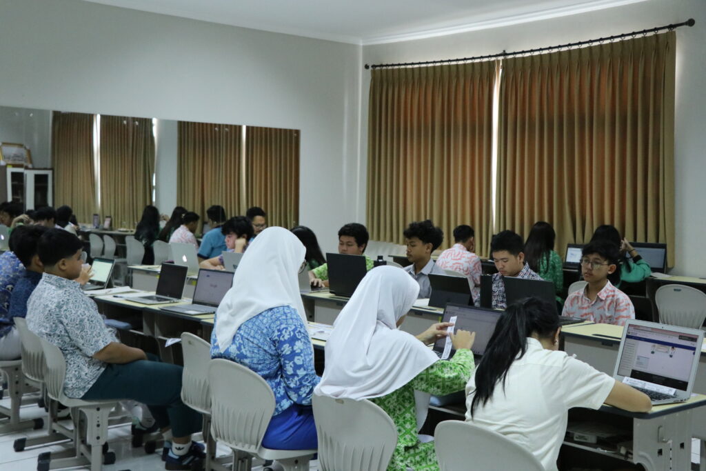 Memperluas Akses Pendidikan: UNJ dan Yayasan Triguna 1956 Resmikan ...