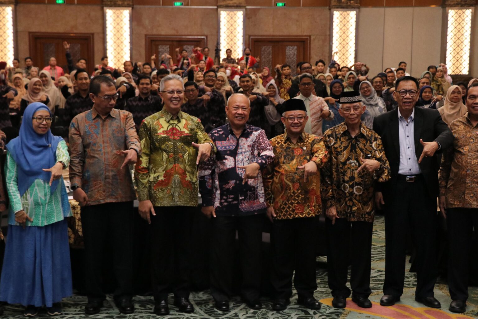 Rekrutmen - Labschool UNJ